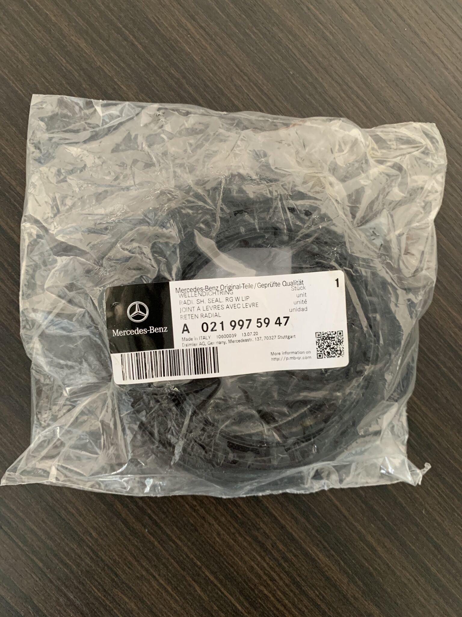 Shaft Seal Differential A0219975947 - Torque Trading